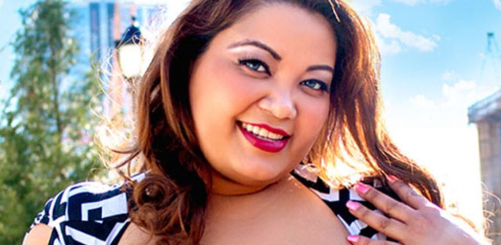 Miss LingLing Launches Official Website | AVN