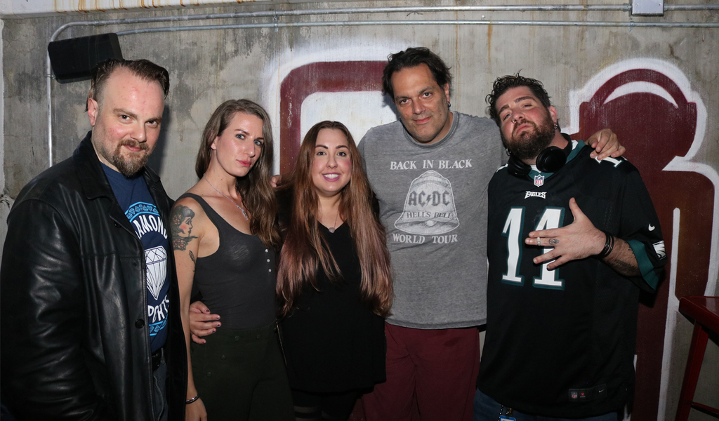 SDR Show Gets Dave's Custom Media Owner to Showcase Cock Camera | AVN