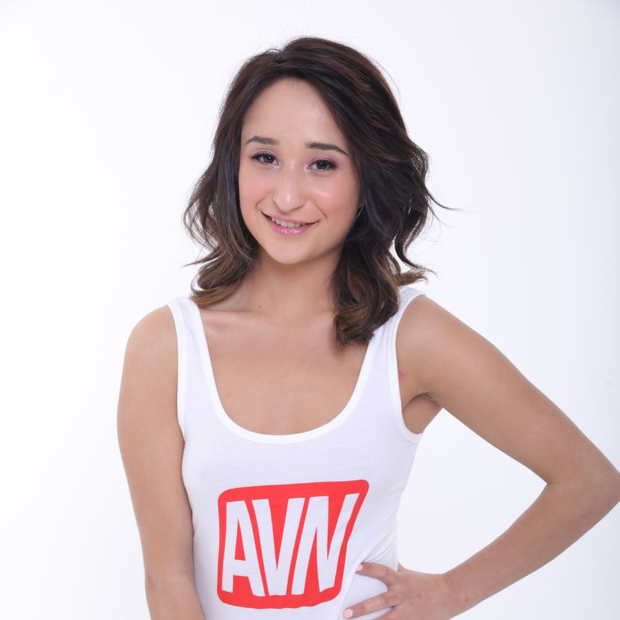 Free Is a Very Good Price for Isabella Nice's OnlyFans Fans | AVN